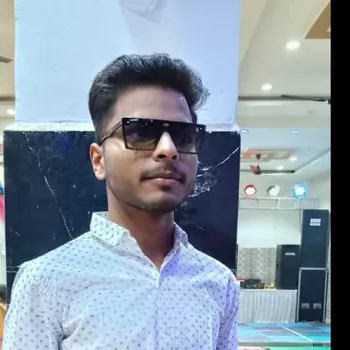 ANIKET MAURYA Home Tutor In Naubasta Kanpur | hometutorkanpur
